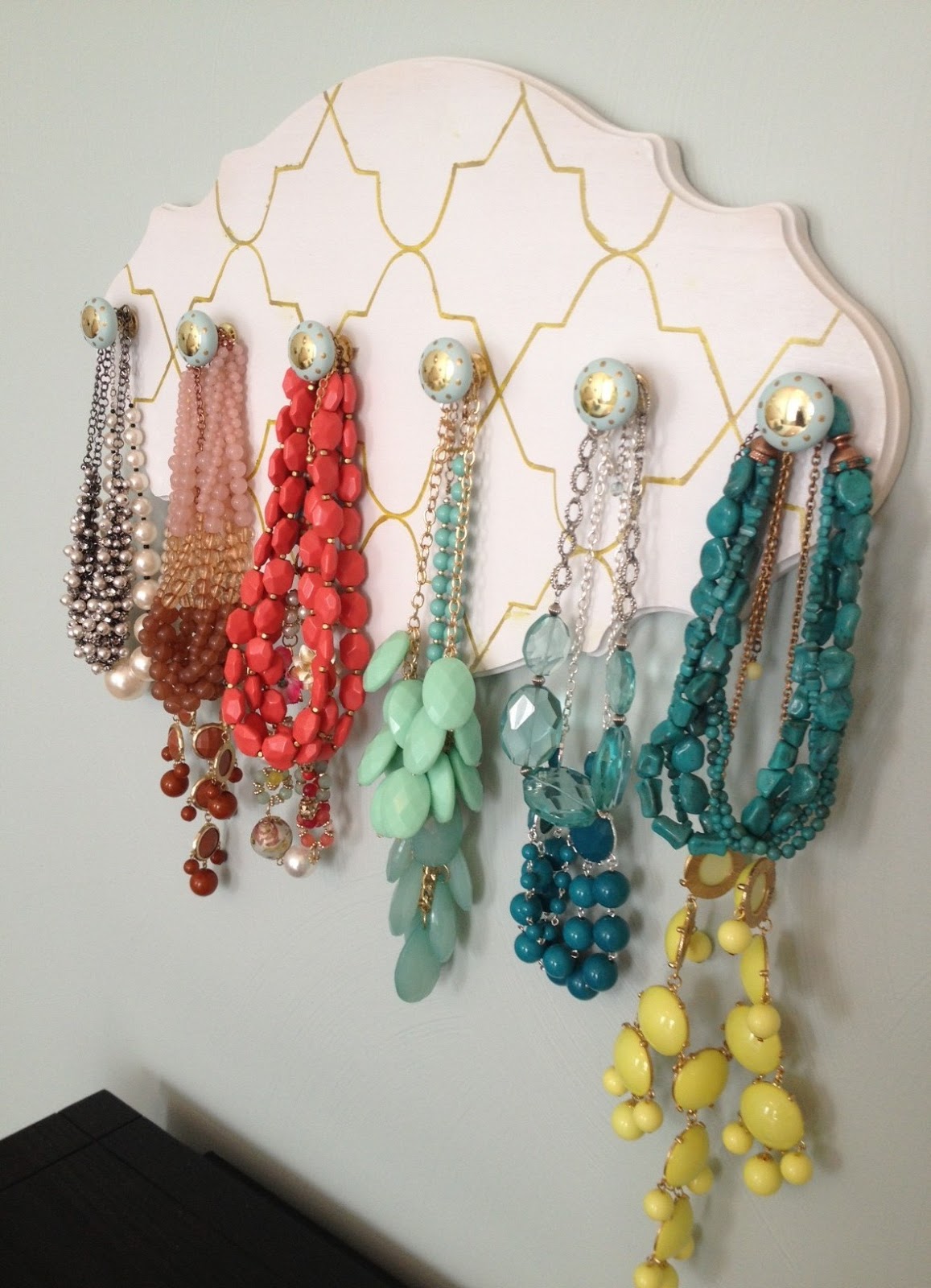 How To Make A Necklace Holder at Jewel Jones blog