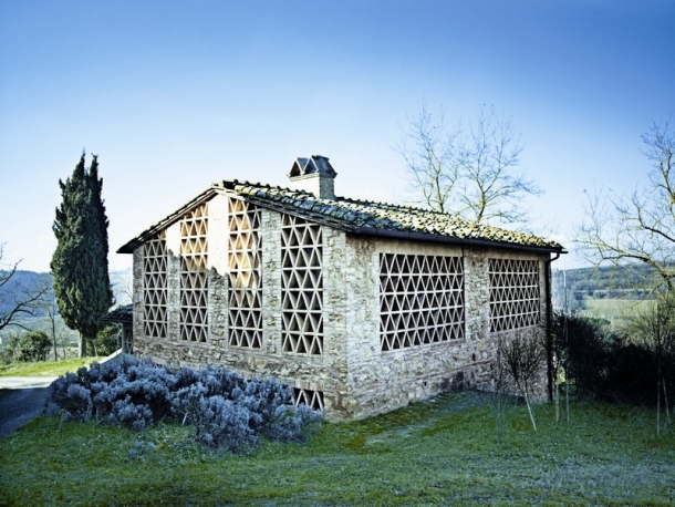 Il giardino di Fasti Floreali: Un Fienile Ristrutturato a Siena | Tra ...
