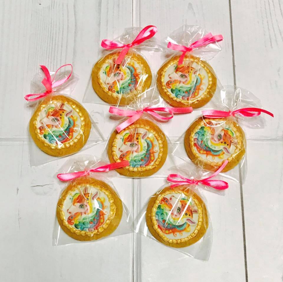 Izah's Kitchen: Unicorn themed Halal cookies Singapore