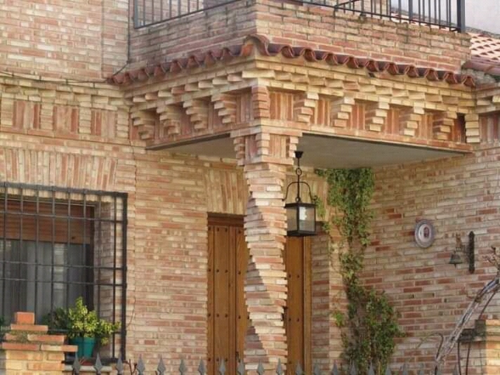 Twisted brick work columns