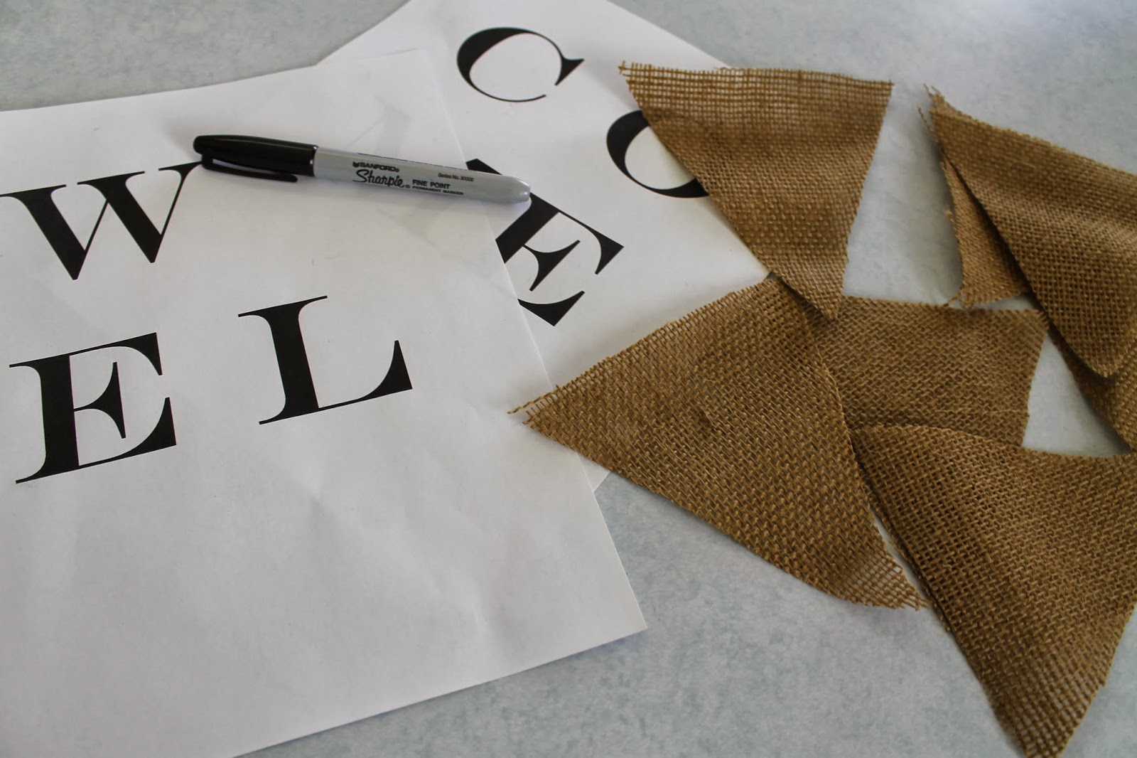 Cook and Craft Me Crazy: Easy Burlap Banner