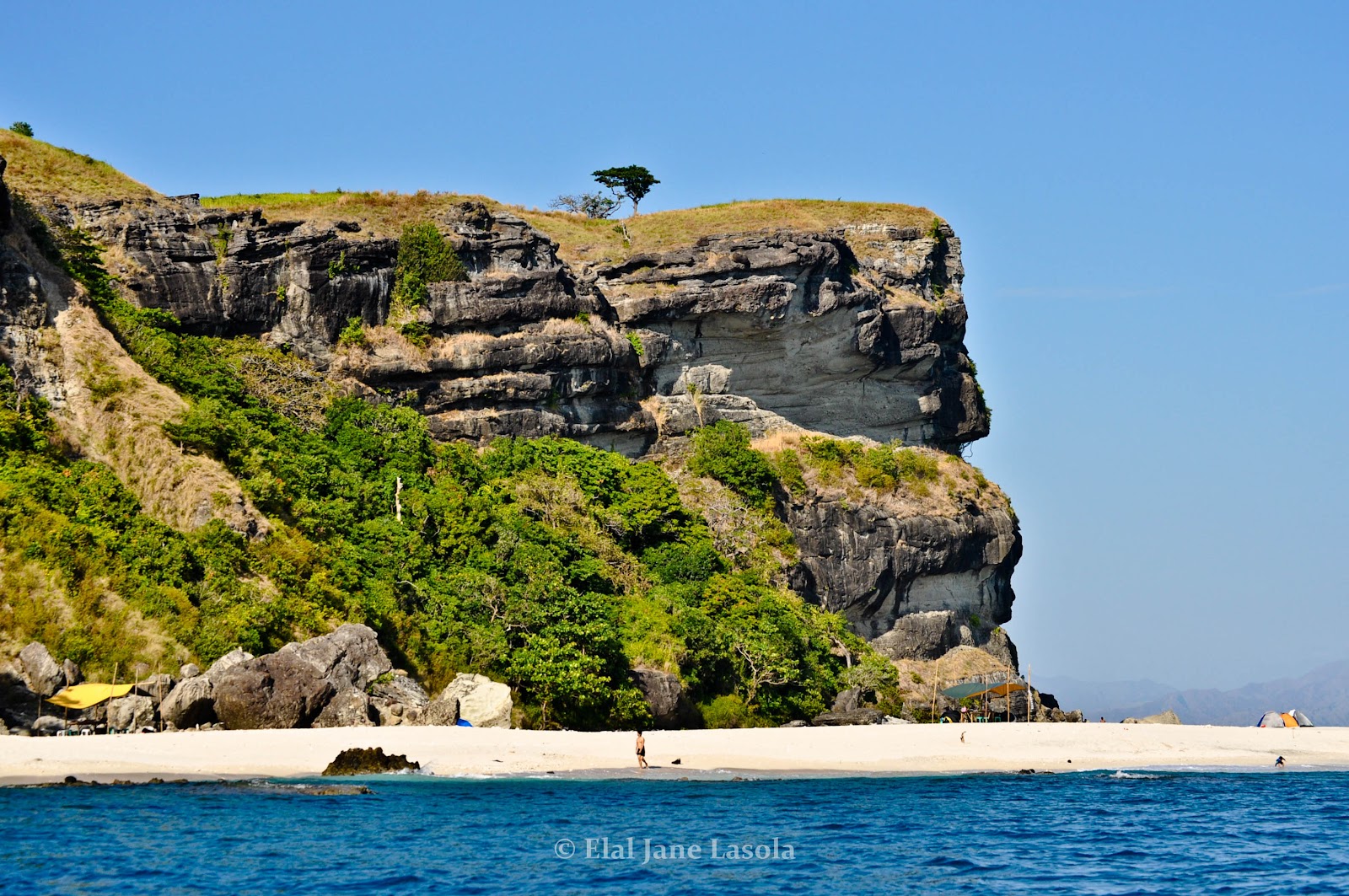 Elal Lasola Travel & Photography: Capones Island, Zambales