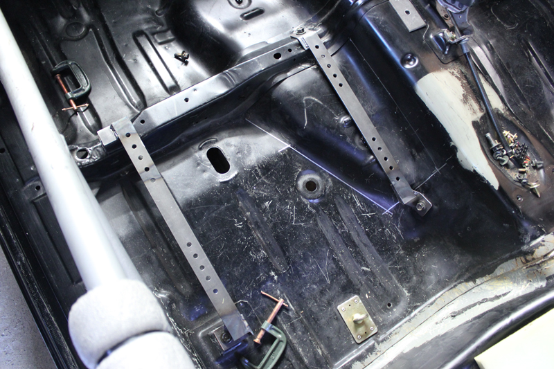 SLIDE//EFFECT: Ultra Low Passenger Seat Rails