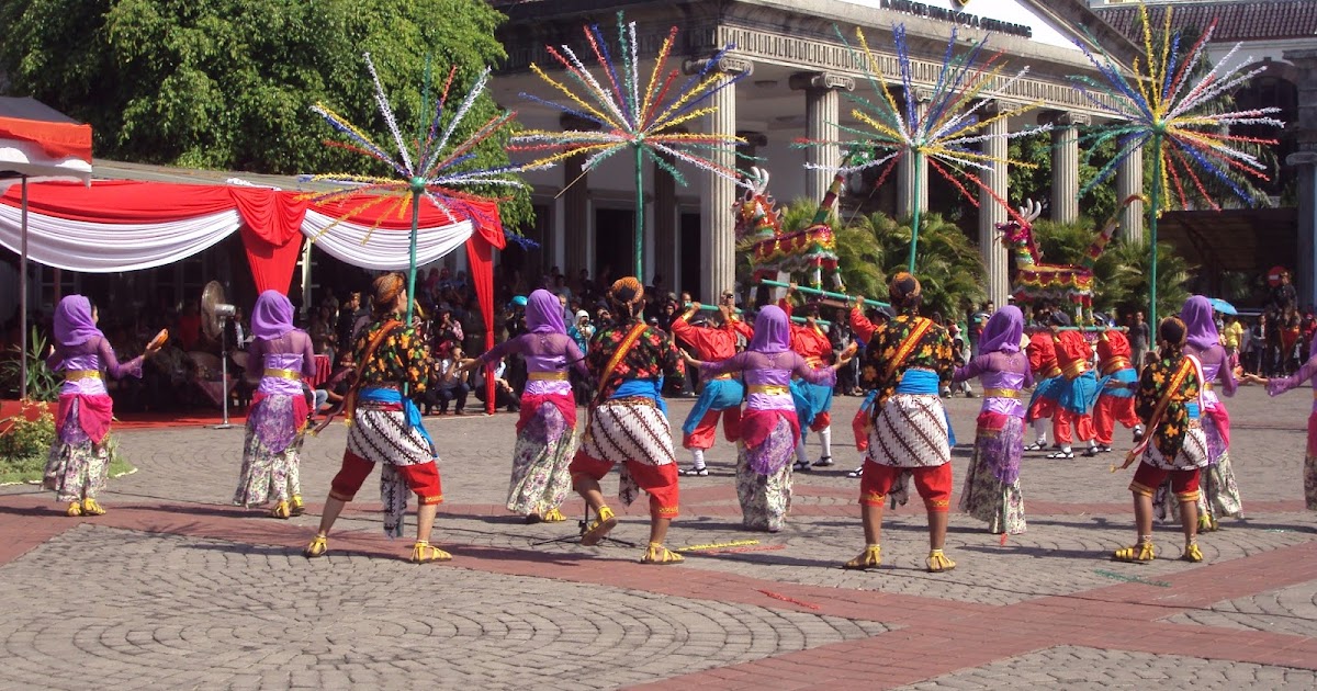 Tari Warak Dugder Asli Semarang - Idnaf
