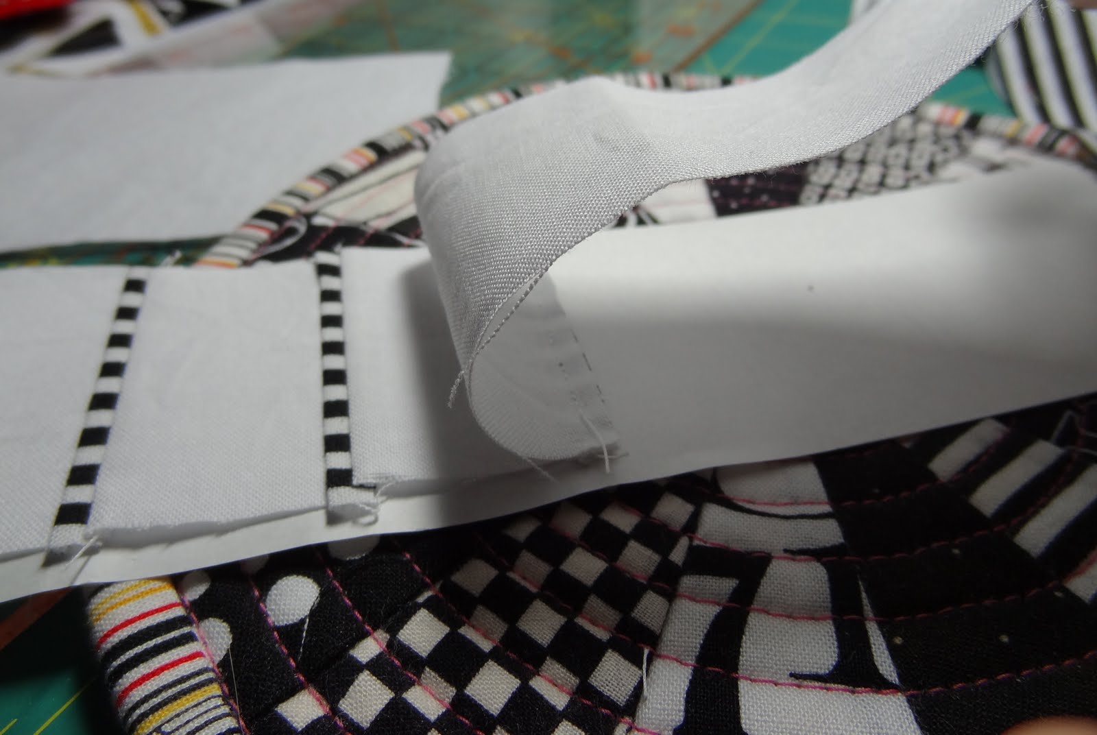 Annie’s Musings: Tutorial: Fun Stripe Border