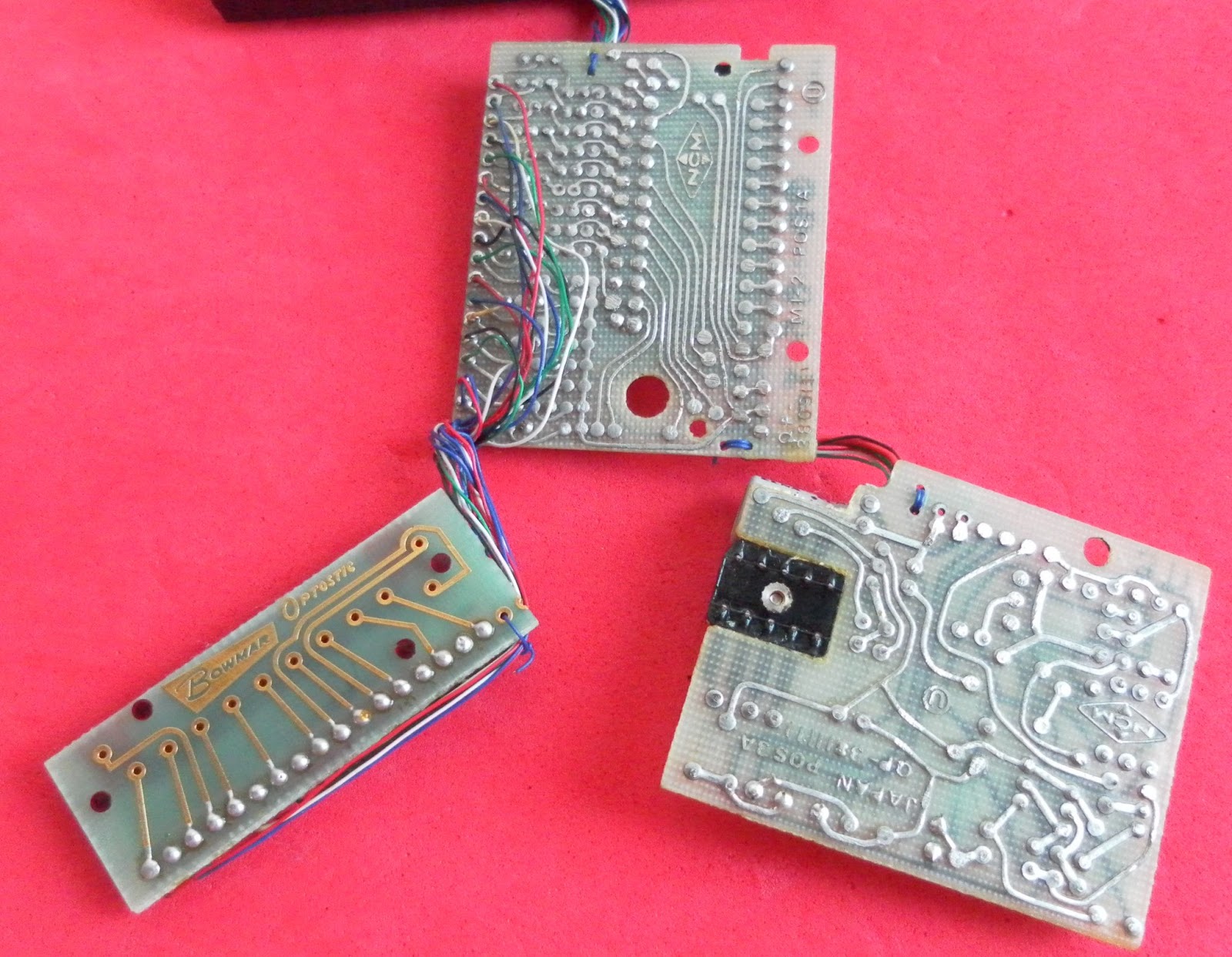 BUSICOM LE-80A Calculator from the 70's: Texas "Calculator on a Chip ...