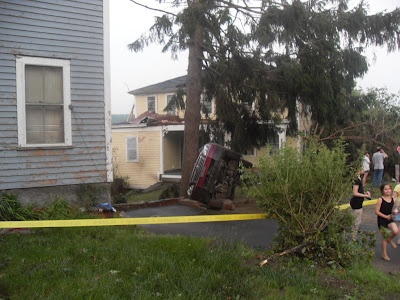 Radar Check: 6-1-11 Tornado damage Monson MA.