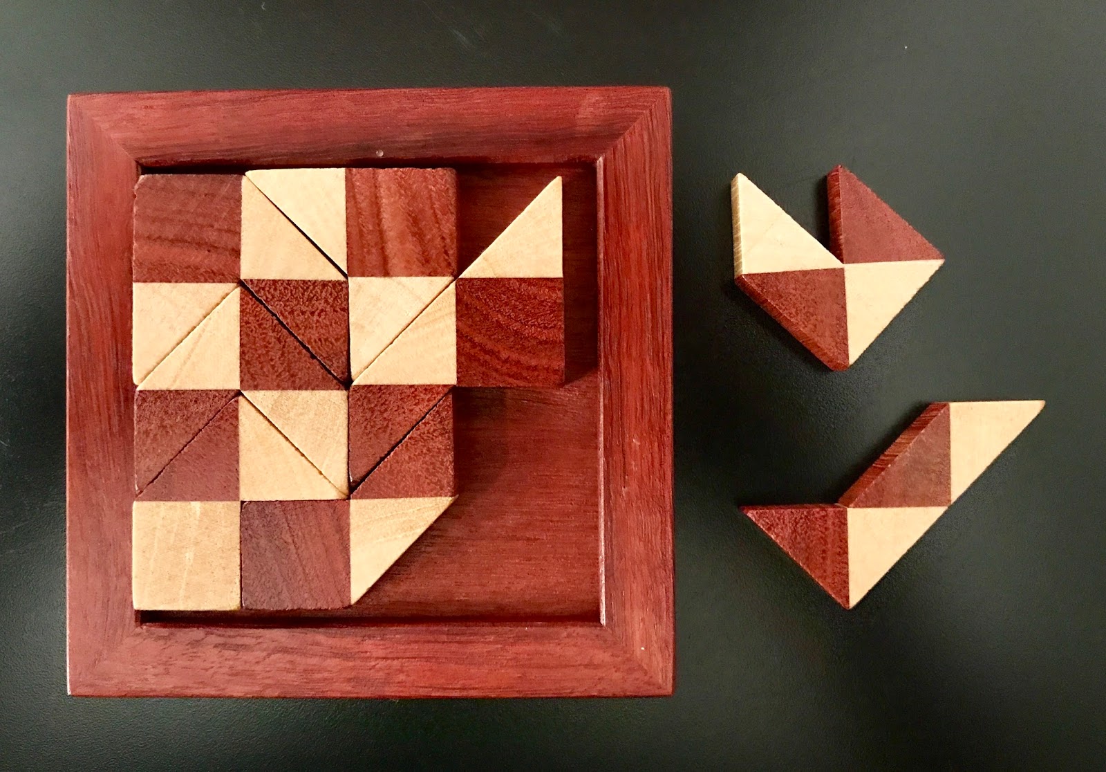 Jerry's Mechanical Puzzle & Brain Teaser Collection: Checking In