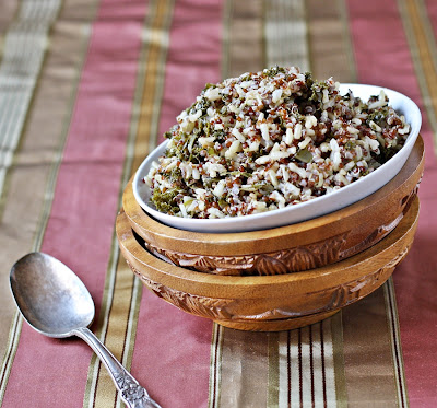 Versatile Vegetarian Kitchen: Garlicky Quinoa and Brown Rice