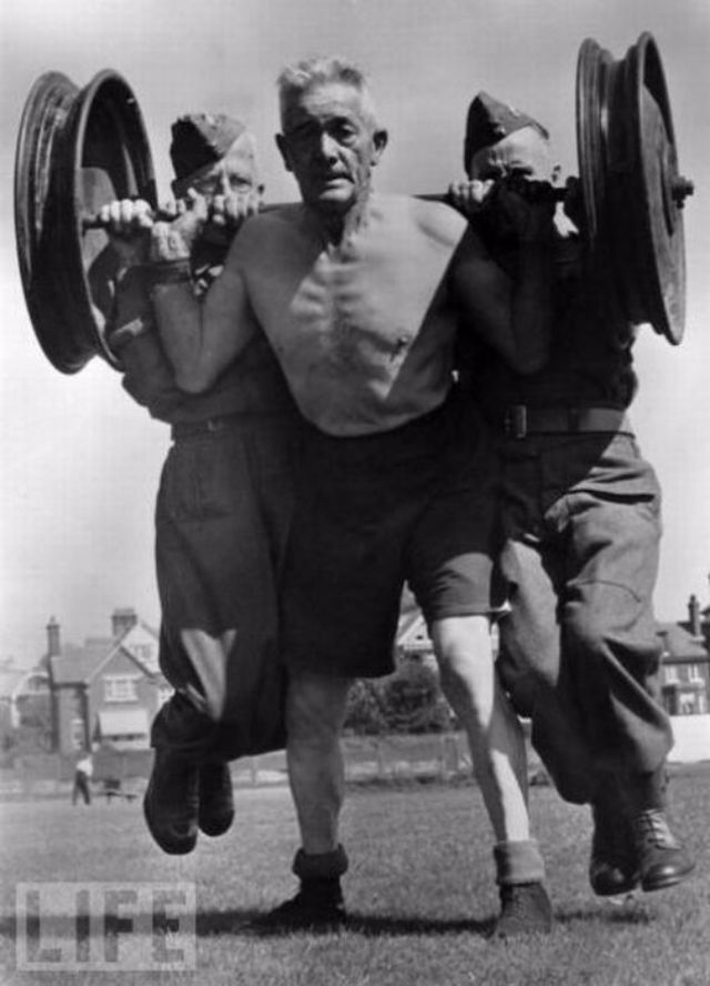 40 Amazing Vintage Photos of Insane Stunts from the Past ~ Vintage Everyday