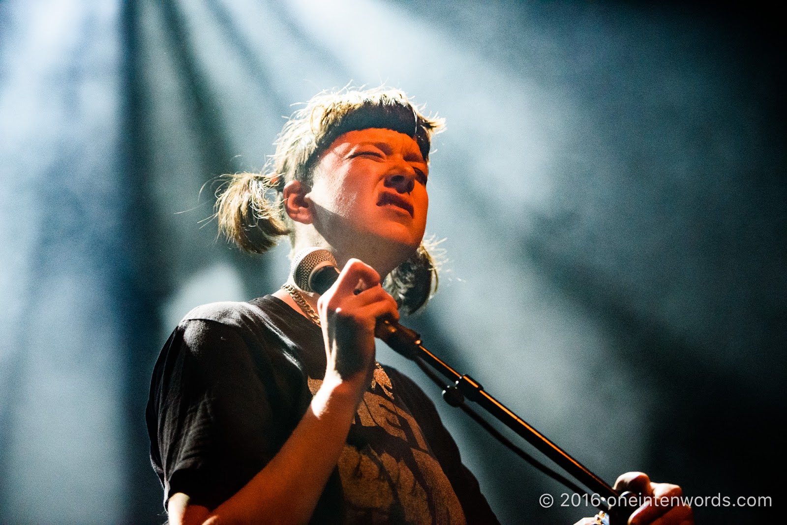 one in ten words: Dilly Dally at The Danforth Music Hall - Concert Photos