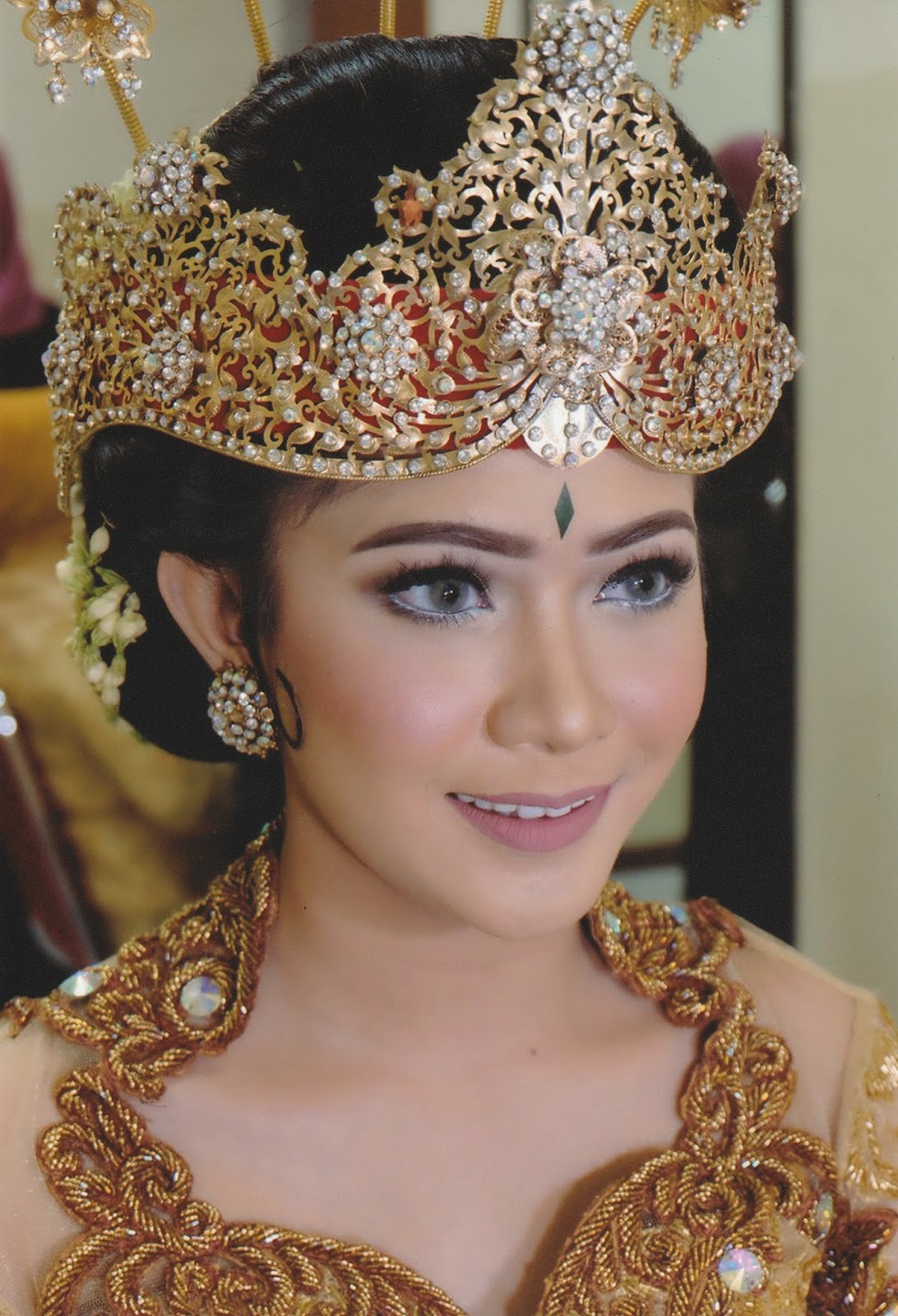 primera decoration: GAMBAR BUSANA ADAT SUNDA SIGER | PRIMERA WEDDING ...