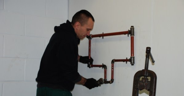 Plumbing training school CALL OR WATSAPP +27603666052 FOR BOOKING: Pipe ...