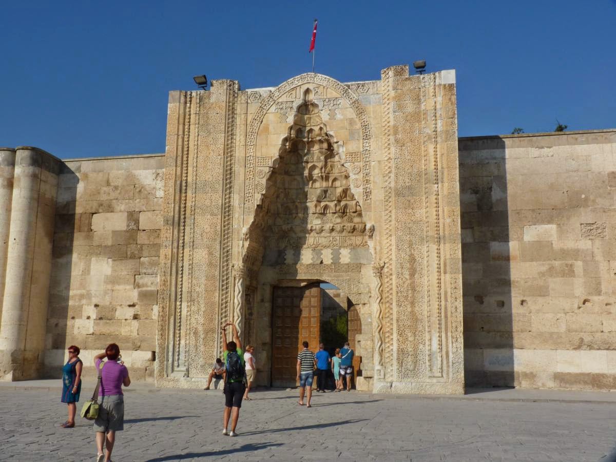 Hasta la última nota: AKSARAY Y KONYA, (TURQUIA, 10/08/14)