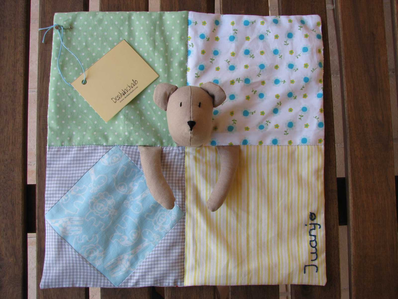 Cosiendo en Deshilachado / Sewing in Deshilachado - The Crafty Room