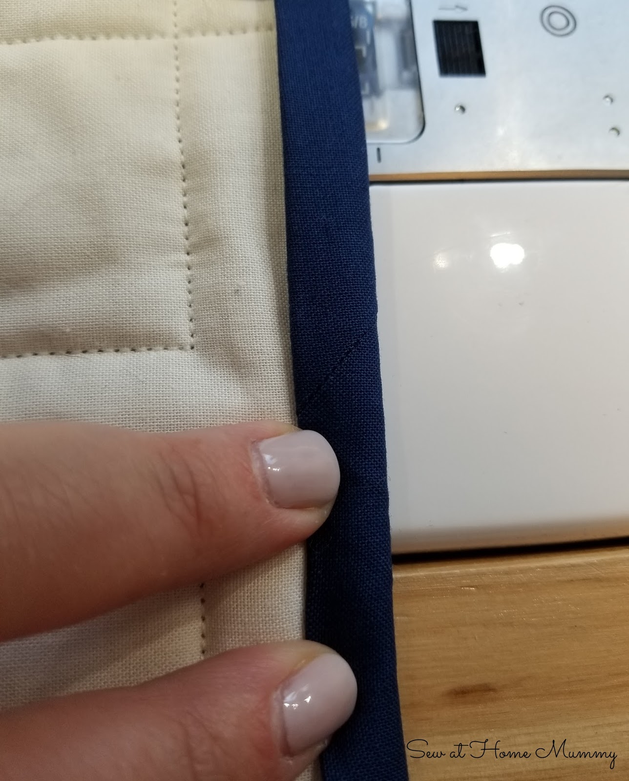 Sew at Home Mummy: Machine Binding a Quilt: My Tips and Tricks for using a Blind Hem foot