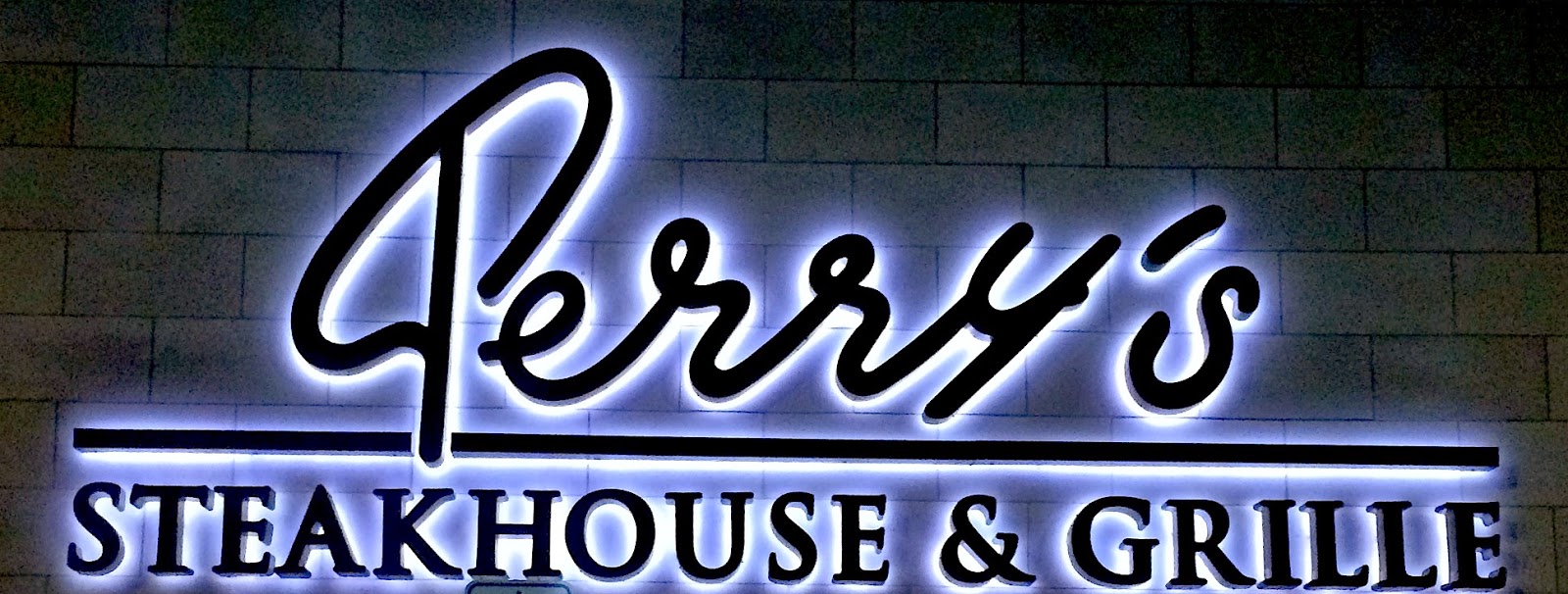 Livin The Good Life: Perry's Steakhouse and Grille