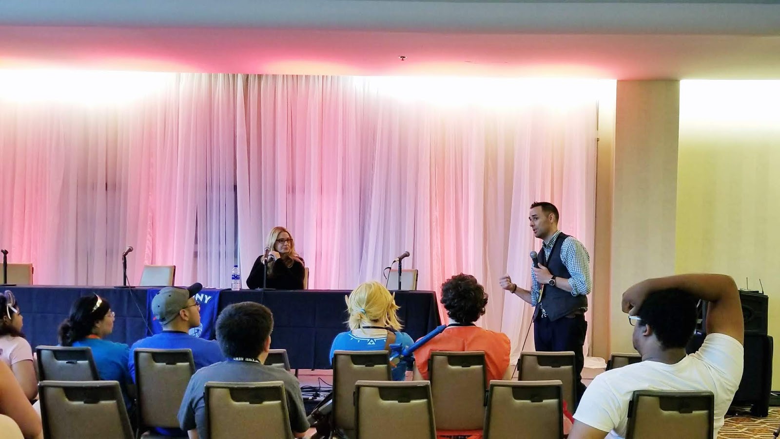 All Star Comic Con & a Fly Nerd First | Good Red Herring