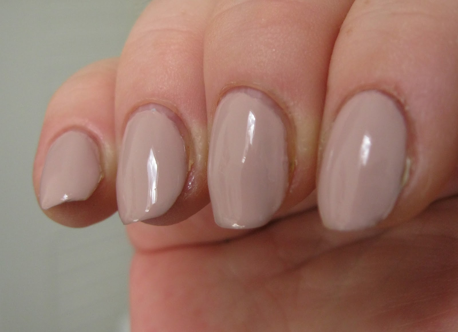 Lacquer Slacker Liz: Mannequin Hands: Zoya Kennedy