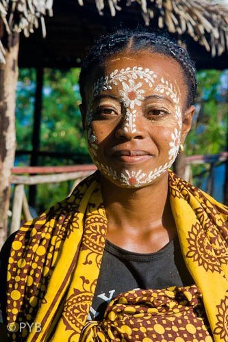 Randonnées lointaines: Belles filles de Madagascar............