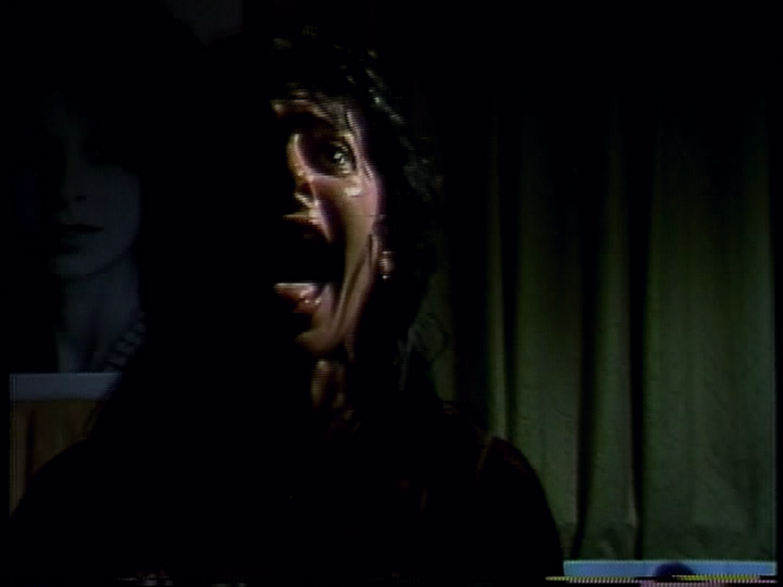 Cult-Trash//in-French: BOARDINGHOUSE