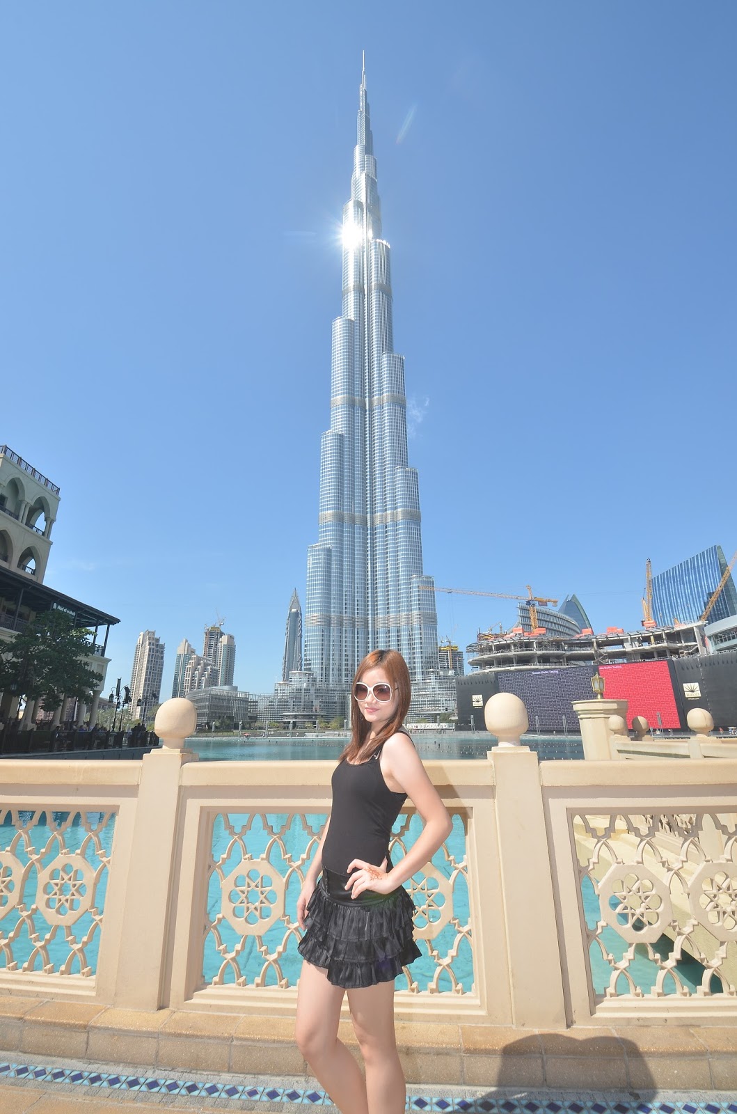 Kristel Travels: Dubai Mall, Dubai Aquarium & Burj Khalifa Kristel Travels: Dubai Mall, Dubai Aquarium & Burj Khalifa