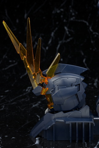 Hobby Japan Exclusive: 1/48 Banshee Head Display review by HACCHAKA