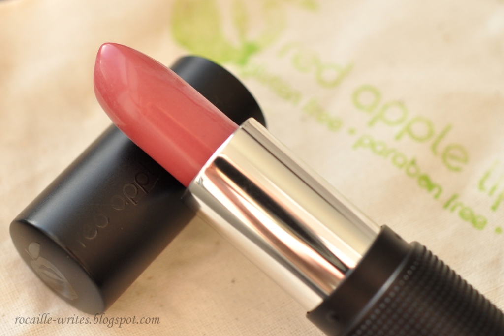 Rocaille Writes: Healthy and Beautiful Lips: Red Apple Lipstick in Audrey