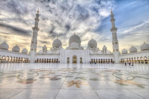Beautiful View of Sheikh Zaid Mosque
