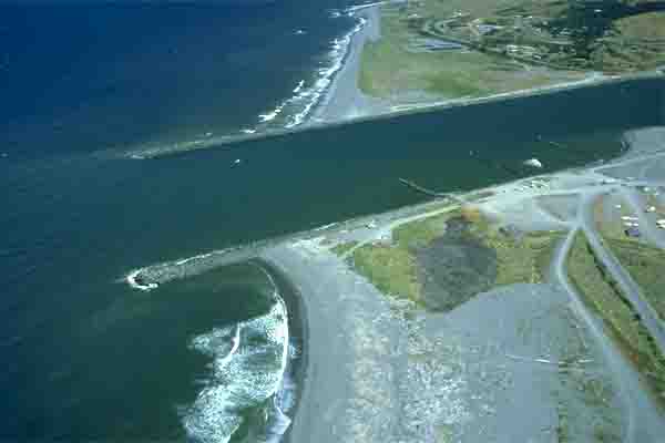 Pengertian Jetty dan Fungsi Dermaga Jetty Untuk Pantai - Materi Perkapalan