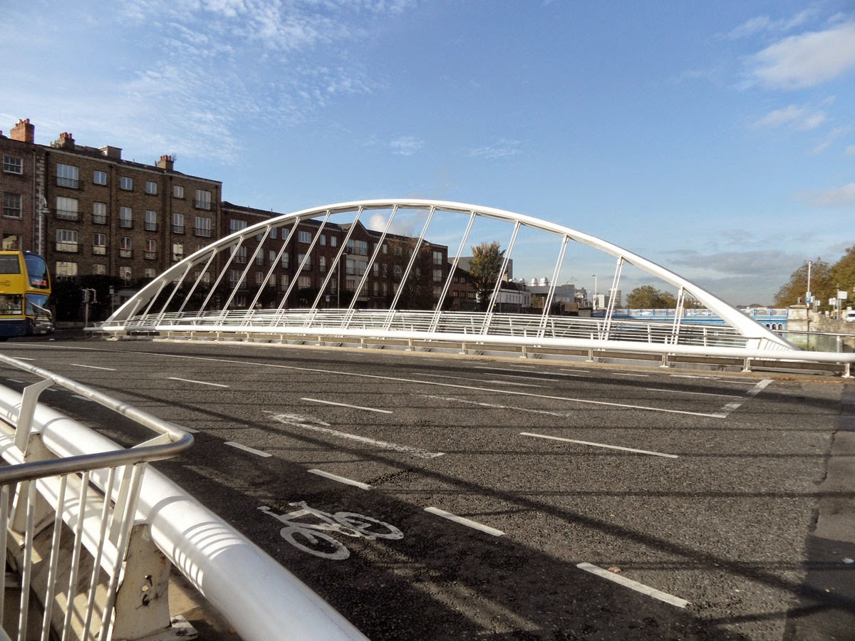 The Happy Pontist: Irish Bridges: 3. James Joyce Bridge, Dublin