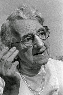 MUJERES DE TODO EL MUNDO: MARÍA ZAMBRANO, filósofa y ensayista