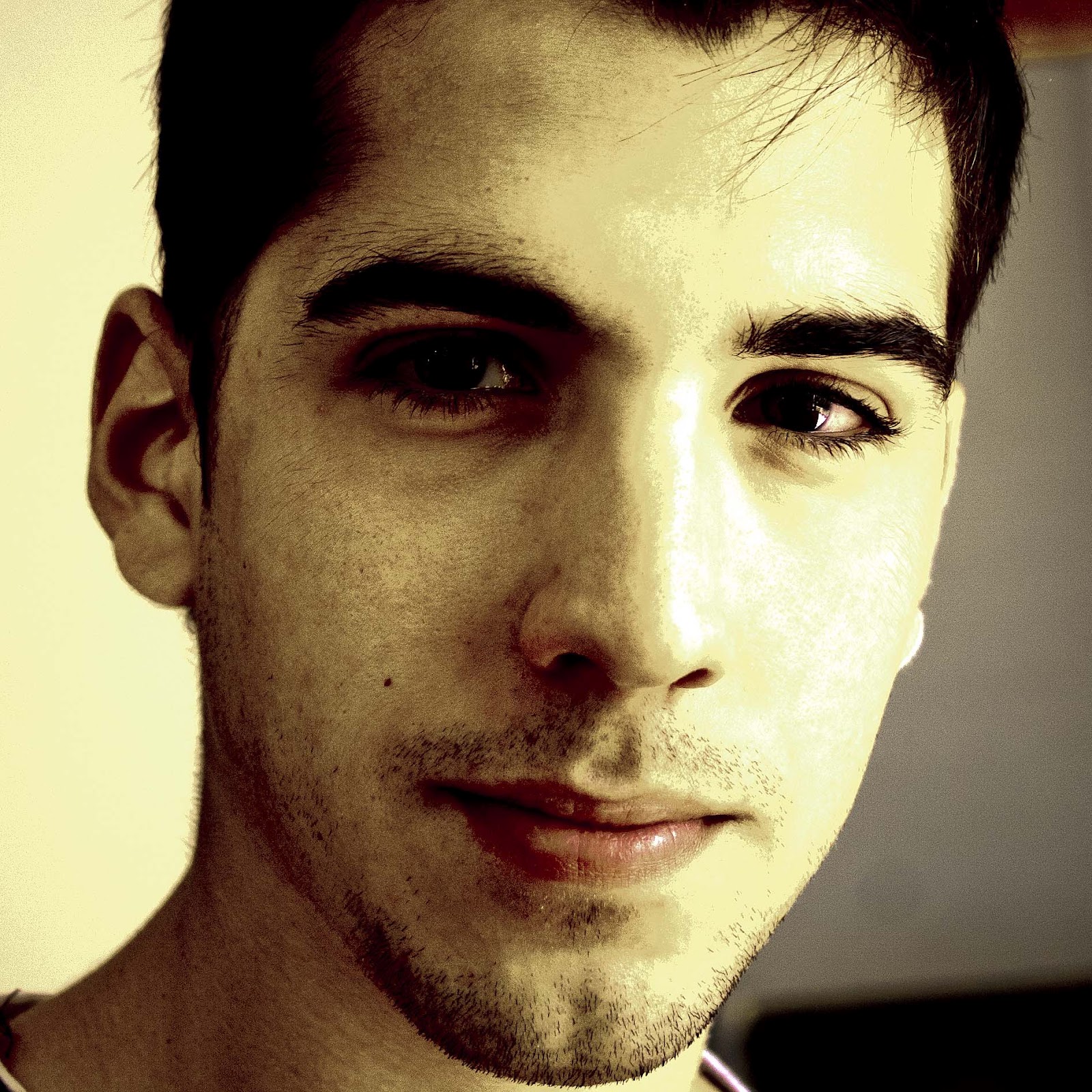 el vuelo mágico: ALEJANDRO SOLA