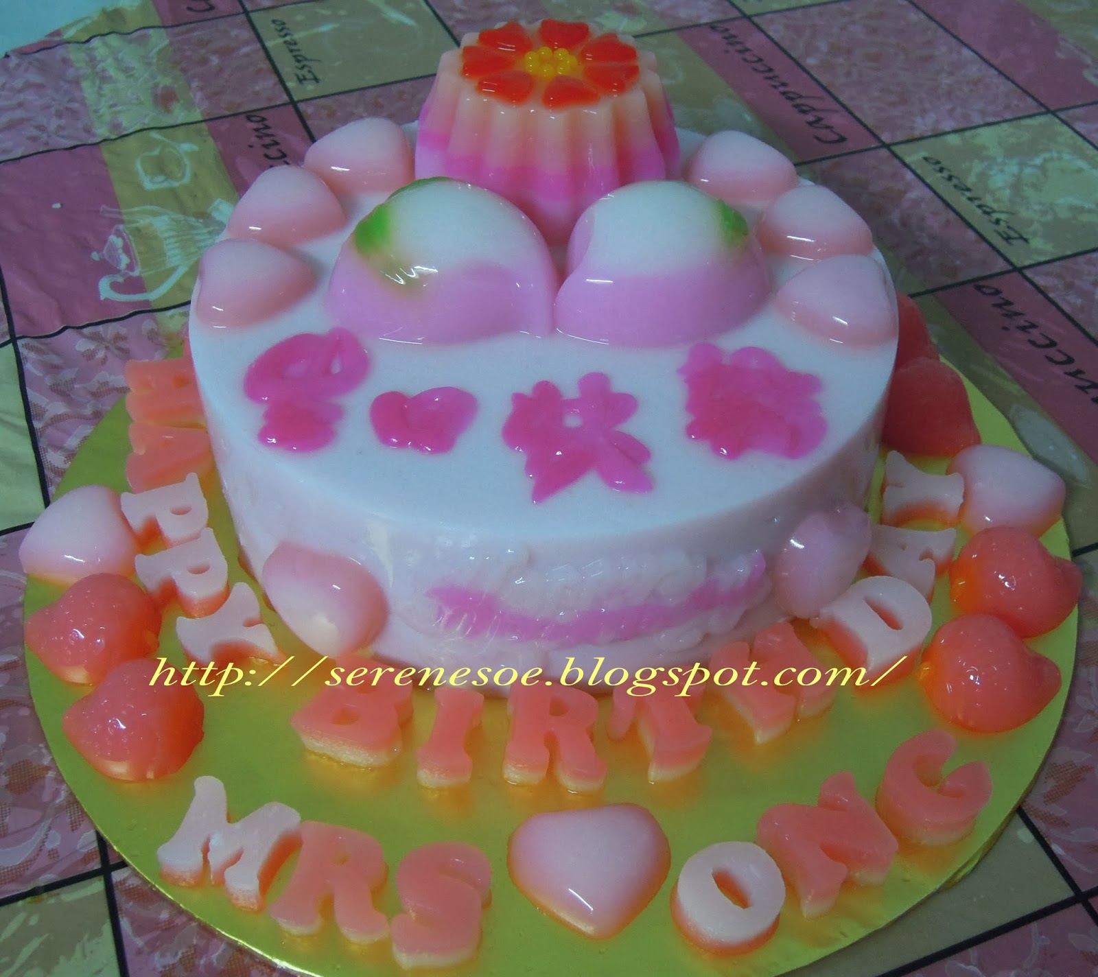 微笑的彩虹: Yam Layer Cake & 酸奶燕菜蛋糕