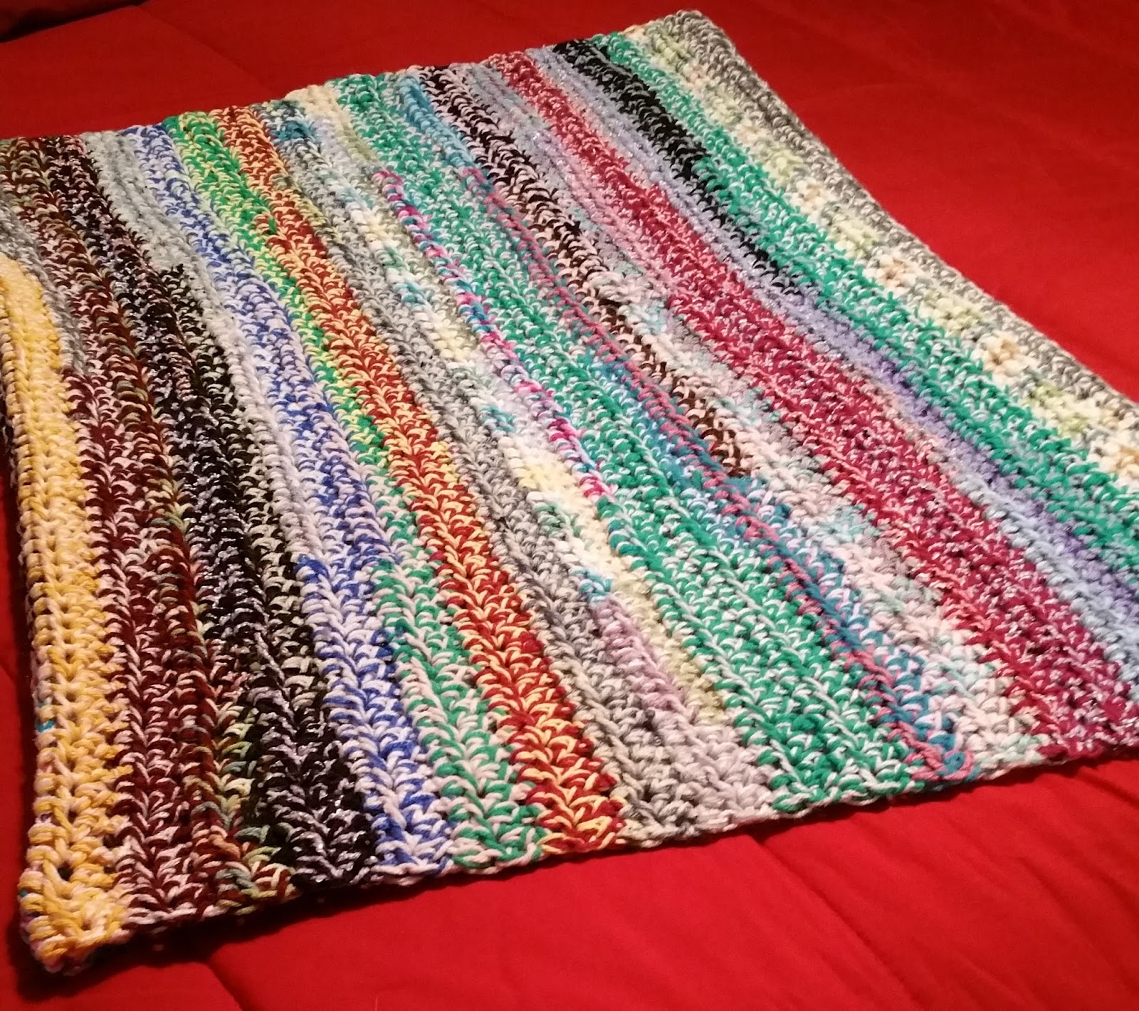 DIY Mom: Scrapghan Lapghan Makes a Great Last Minute Holiday Gift!