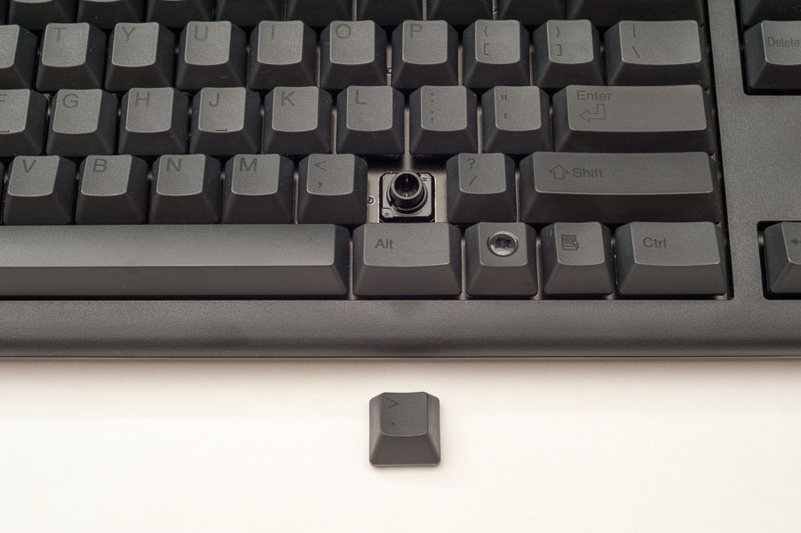 Mechanical Keyboard Tryout: Topre Realforce 104UB (ergonomically ...