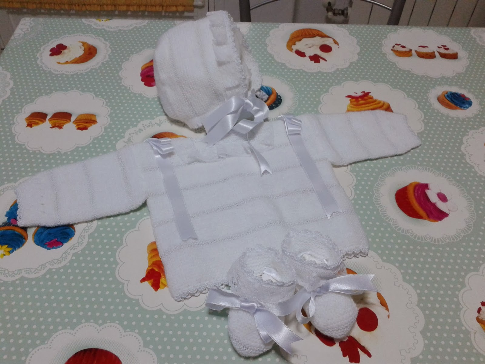 Mis puntadas y pucheros...: Cositas para un bebé muy querido...mi ...