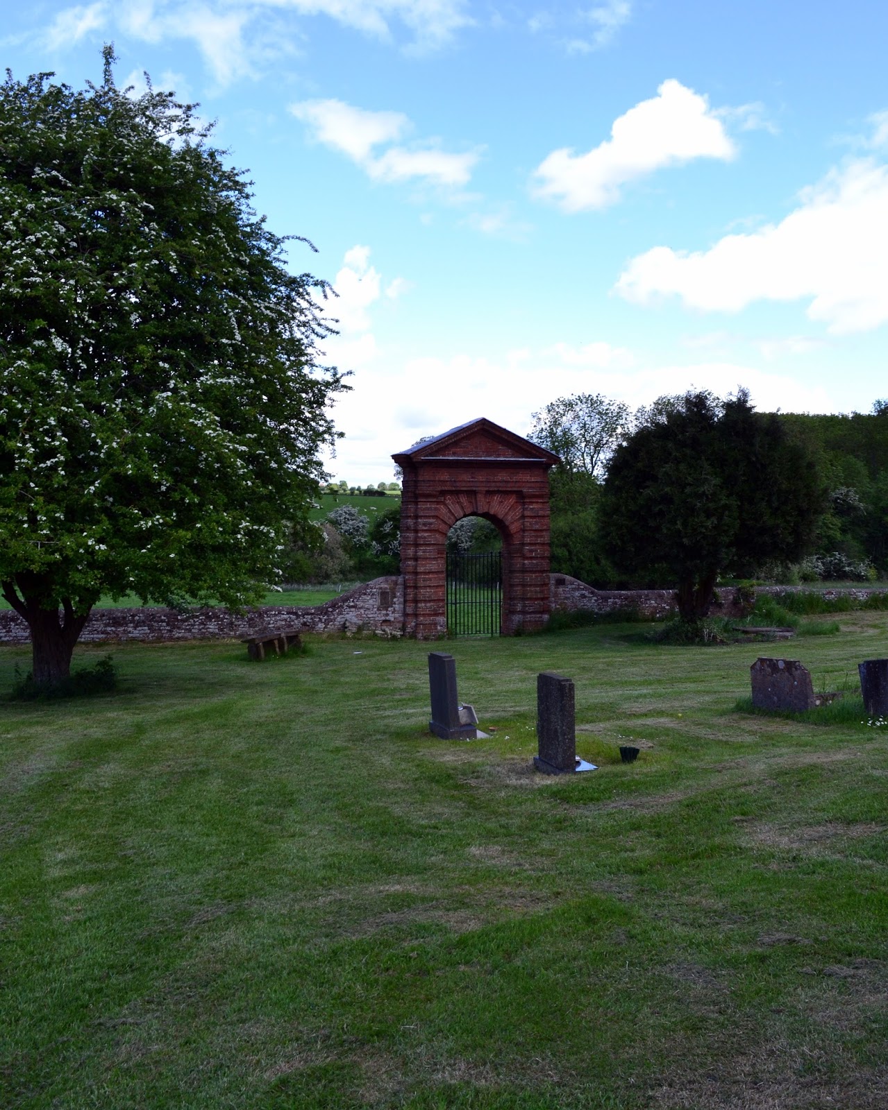 Today Around Coventry: St Giles Church & Gateway