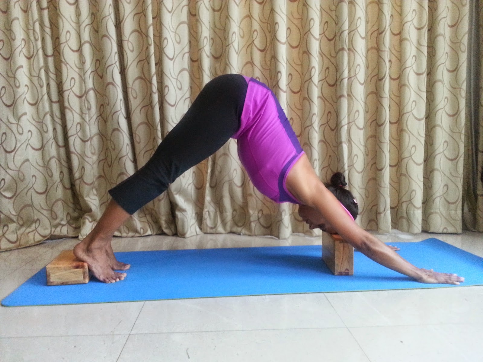 A Sadhaka's Yogic journey: Asana for Beginners Delight- Adho Mukha ...