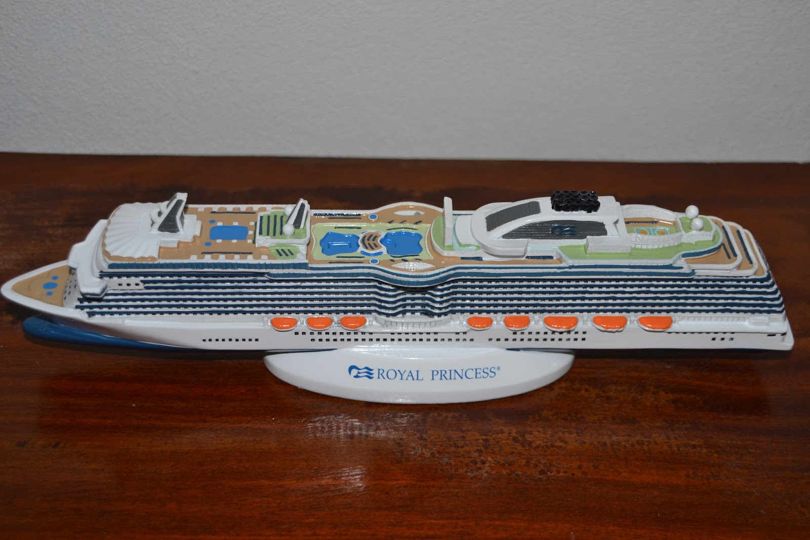 CRUISE SHIP MODELS: julho 2013