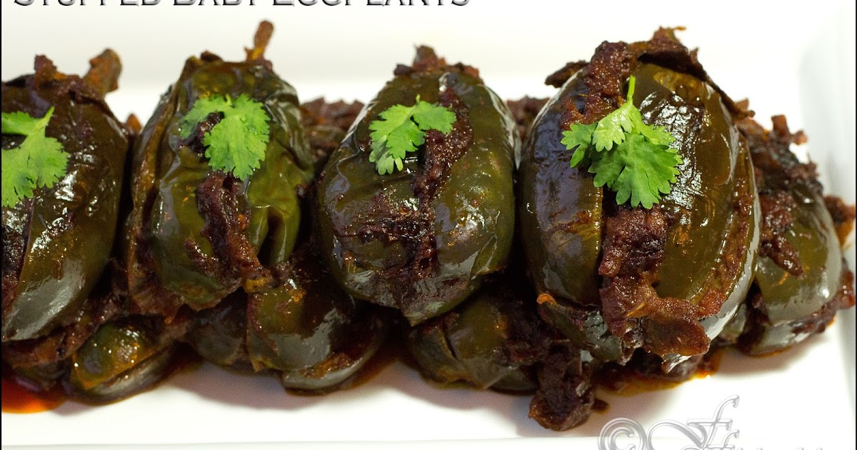 fabulous fridays: Bharva Baigan (stuffed eggplants)
