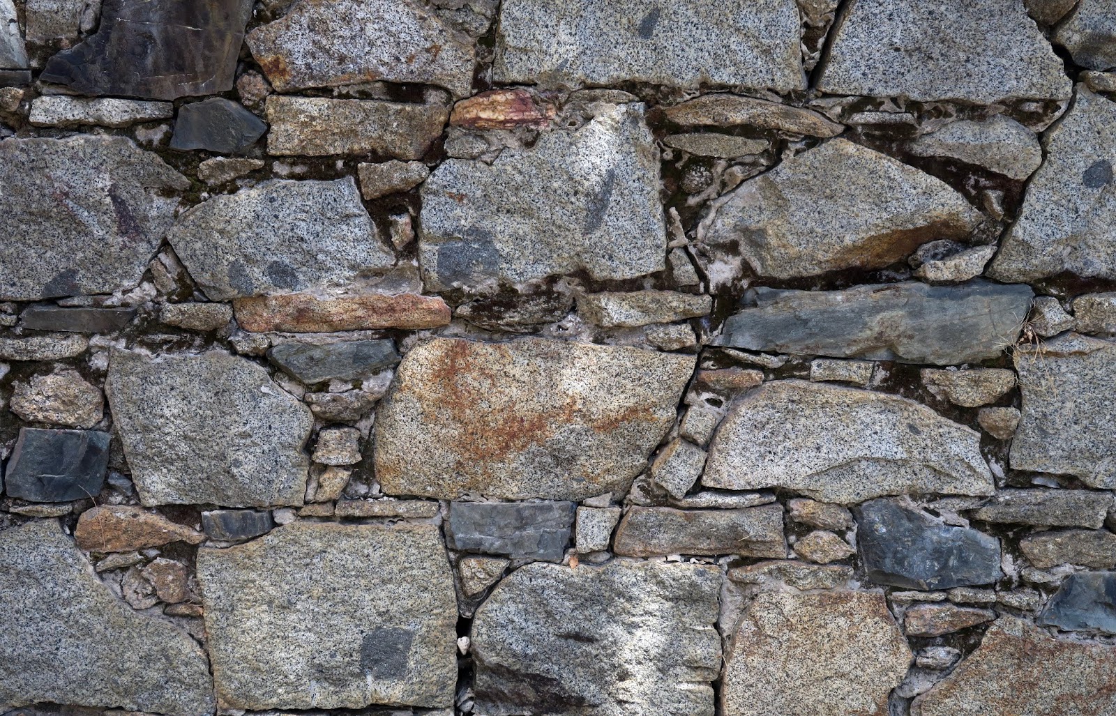 Yuba Trails and Tales: STACKED ROCK WALLS IN YUBA RIVER COUNTRY