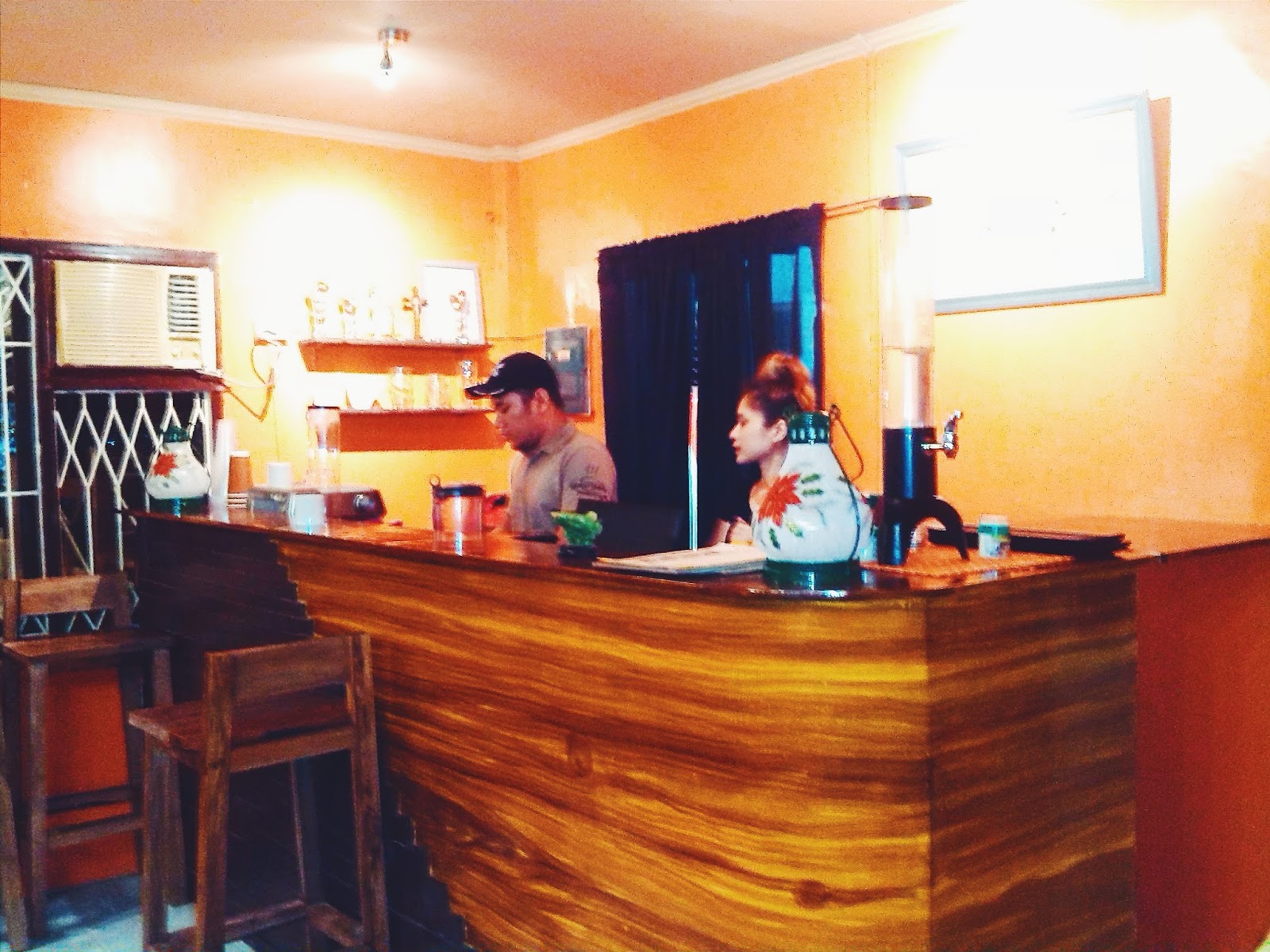 When in Nabunturan: Yangyang's Kapehan at Kamayan - chadieness.com