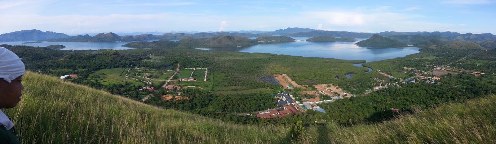 Project Specifications ~ Fernvale Living & Leisure Village