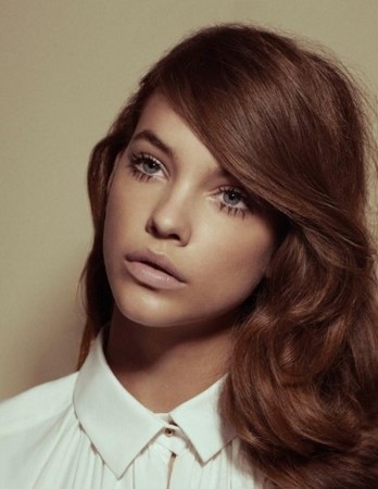 Baru 37 Rambut Panjang Berponi Samping Paling Keren