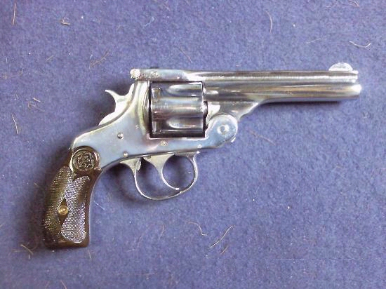 Revólver "ONA" ó "Smith" de Orbea Hermanos | Armas de Fuego