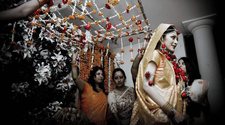 Wedding Snaps: Holud Stage PicturesWedding Snaps