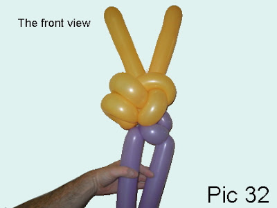 CLASSICAL: Balloon hand peace sign