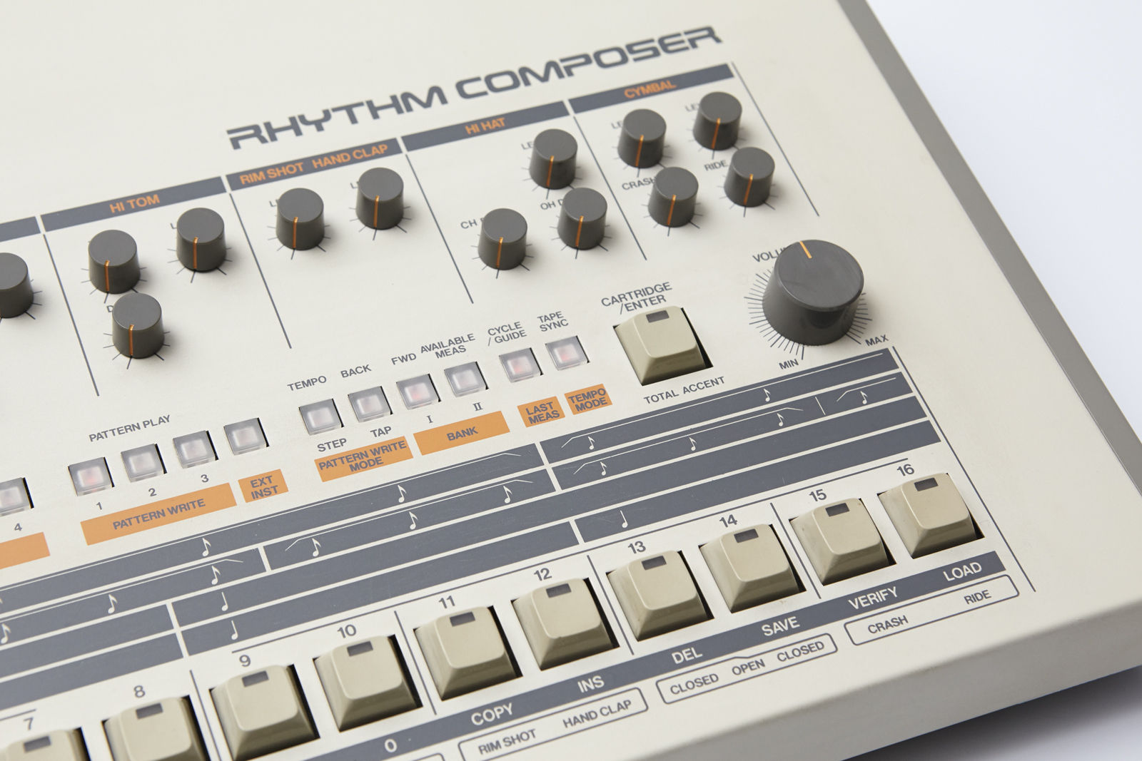 MATRIXSYNTH: ROLAND TR-909 SN 392697