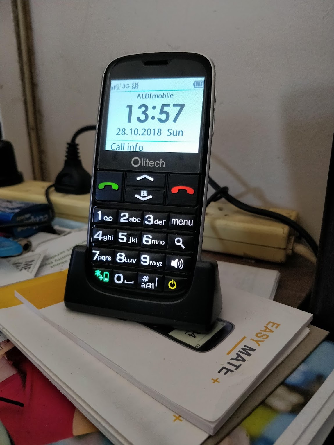 Upgrade U: Olitech Easy Mate+ phone for seniors (like Dad Pham) - KEEP ...